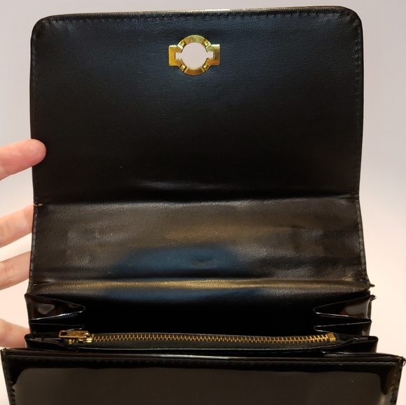 Verdi | Bags | Vintage Verdi Patent Leather Vinyl Accordion Purse ...